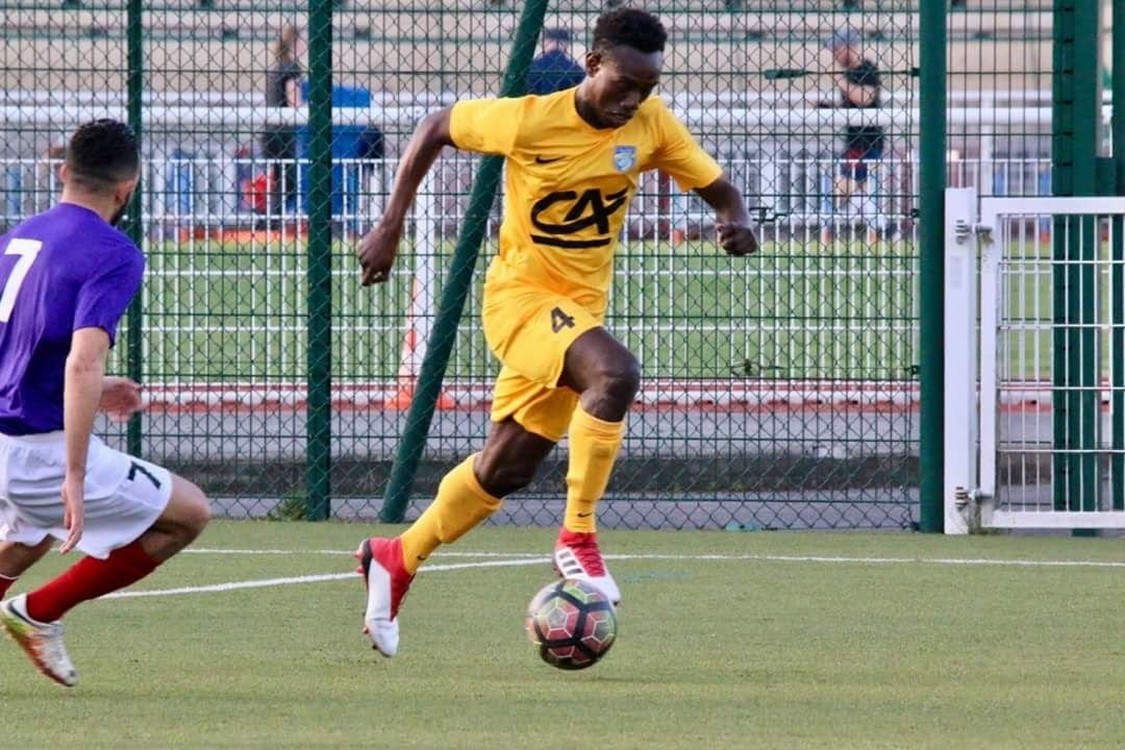 Avogan Komlan Antoine, le défenseur togolais d'Arras en France - Togo Foot